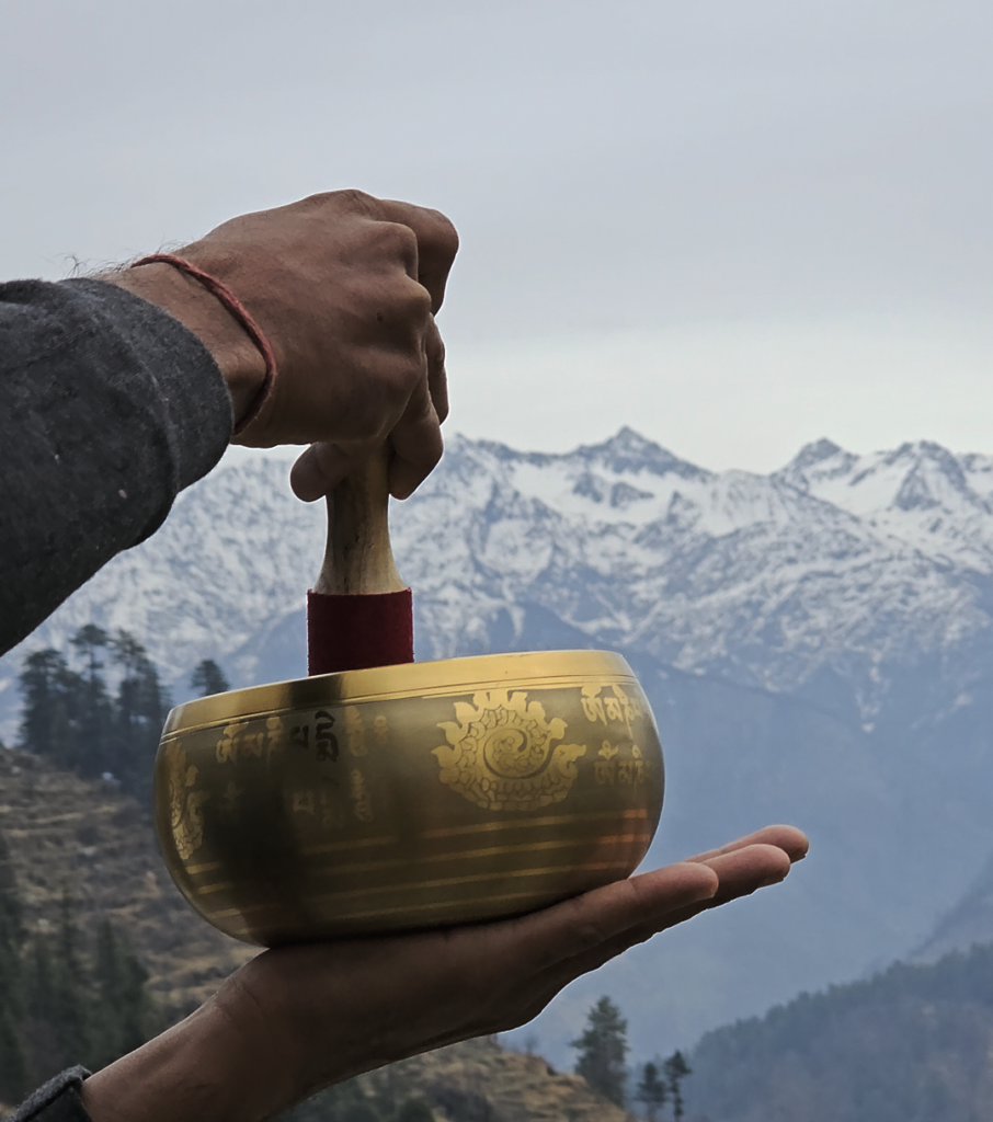 Chakra Balancing - Tri-Mounts | Best Hotel In Tirthan Valley Himachal ...